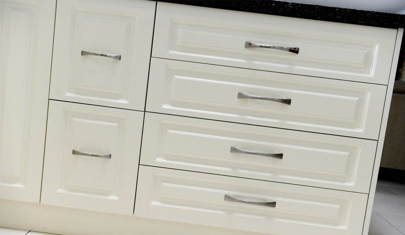 Choosing kitchen handles