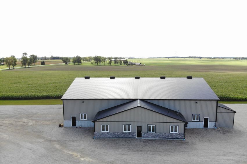 Steel Siding Ontario - D-Rib / Pro Panel