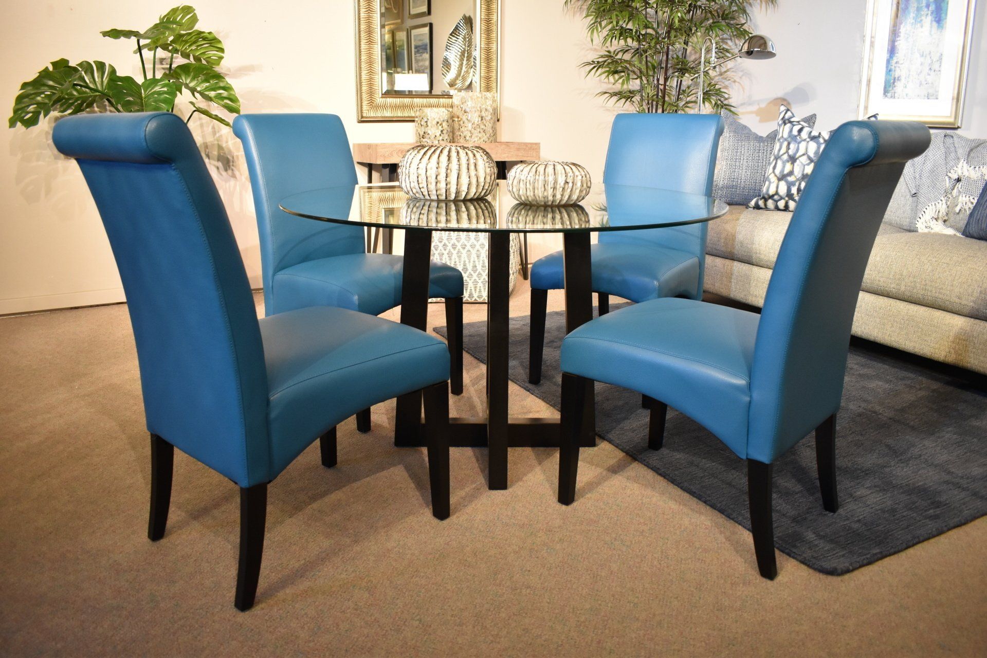 Contemporary Dining Furniture for Maui, HI