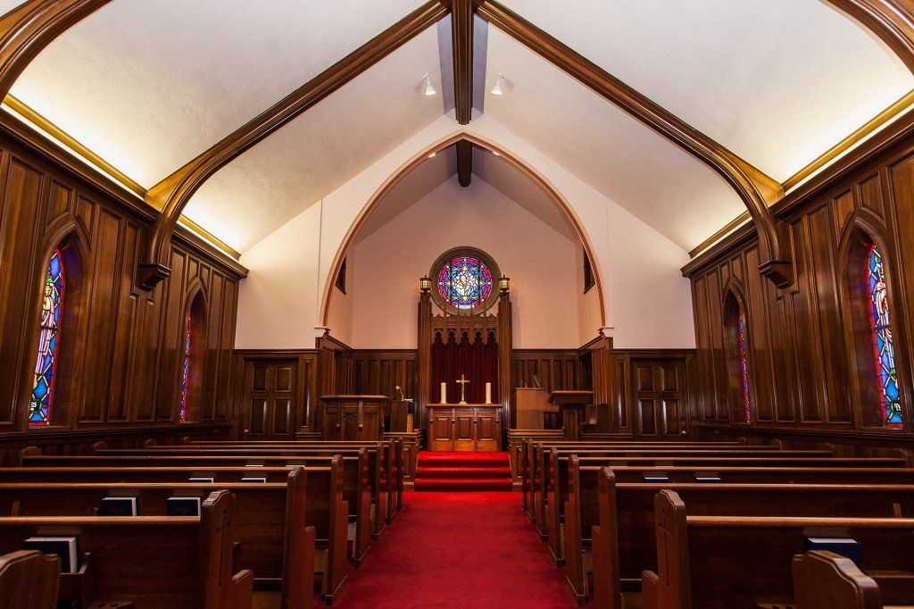 Skaggs Memorial Wedding Chapel || First Baptist Church