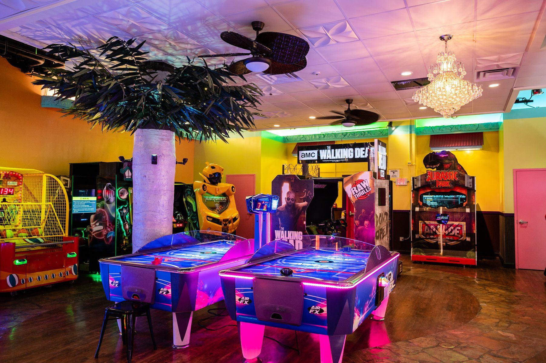 Jungle Fun Island - Honolulu, HI