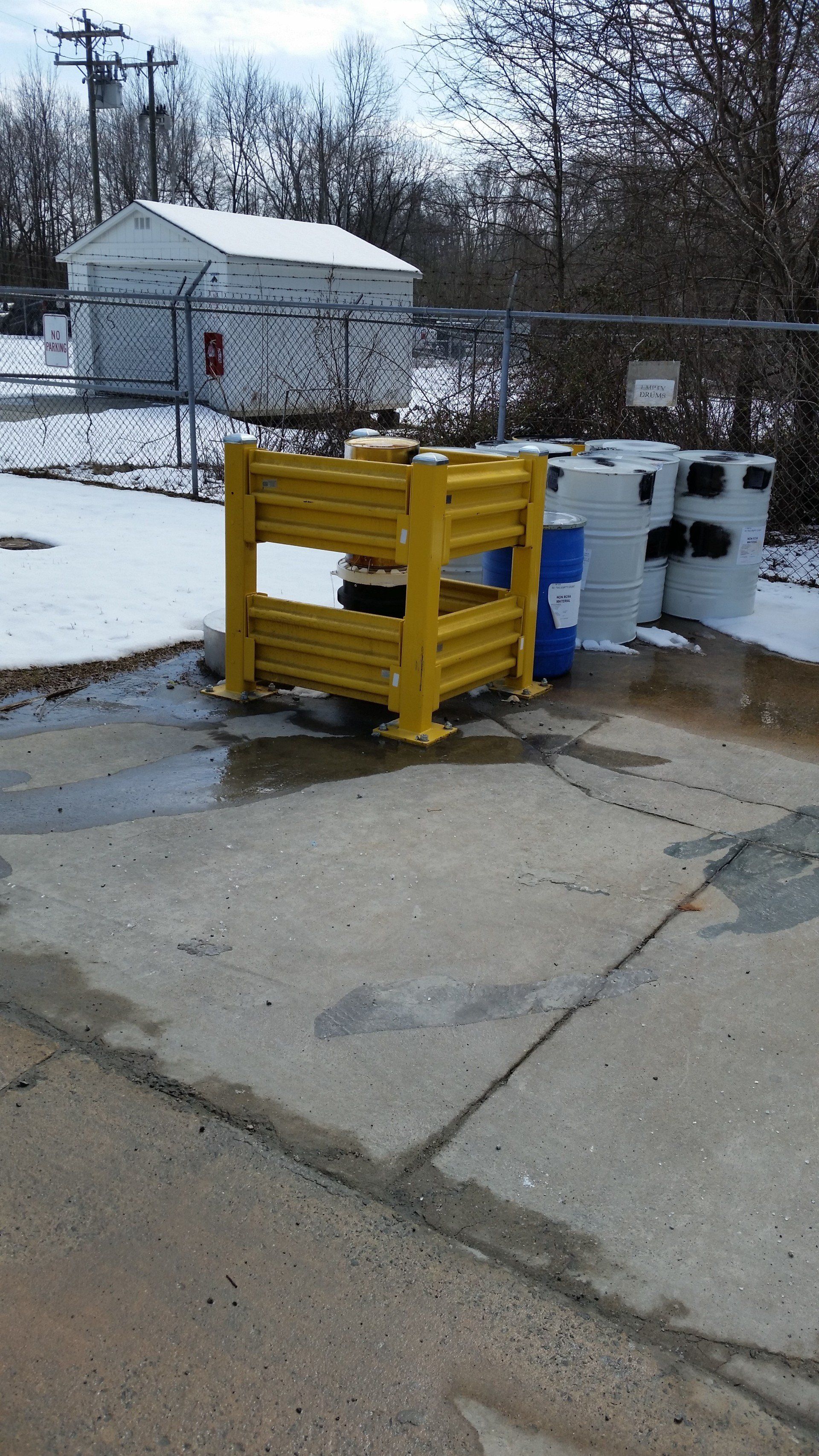 Heavy-Duty Guard Rail Systems | Safety Guard Rails