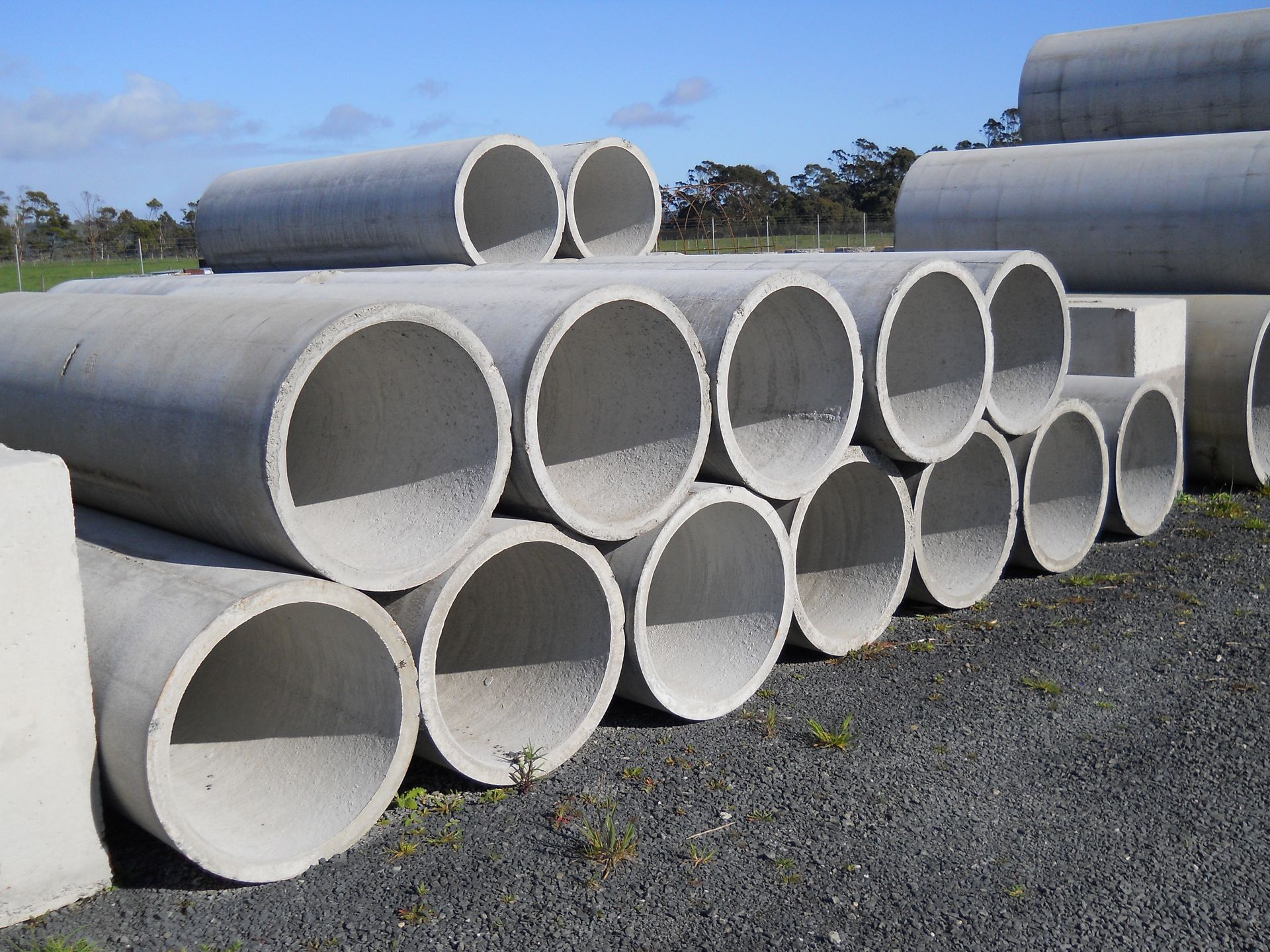 Bramich’s Concrete - Wynyard, TAS - Premixed & Exposed Aggregate