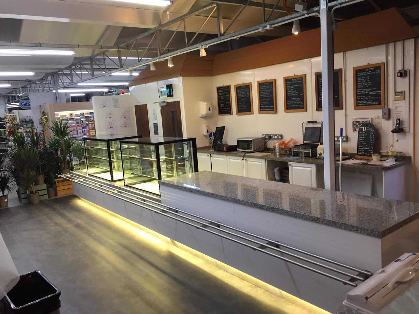 Deli counters, grab & go cabinets & more in London, UK