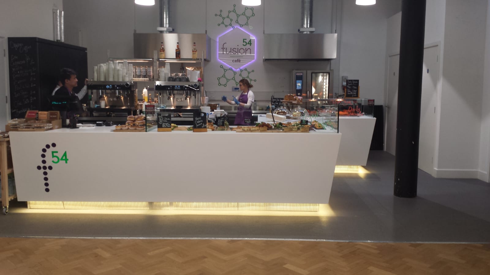 Deli counters, grab & go cabinets & more in London, UK