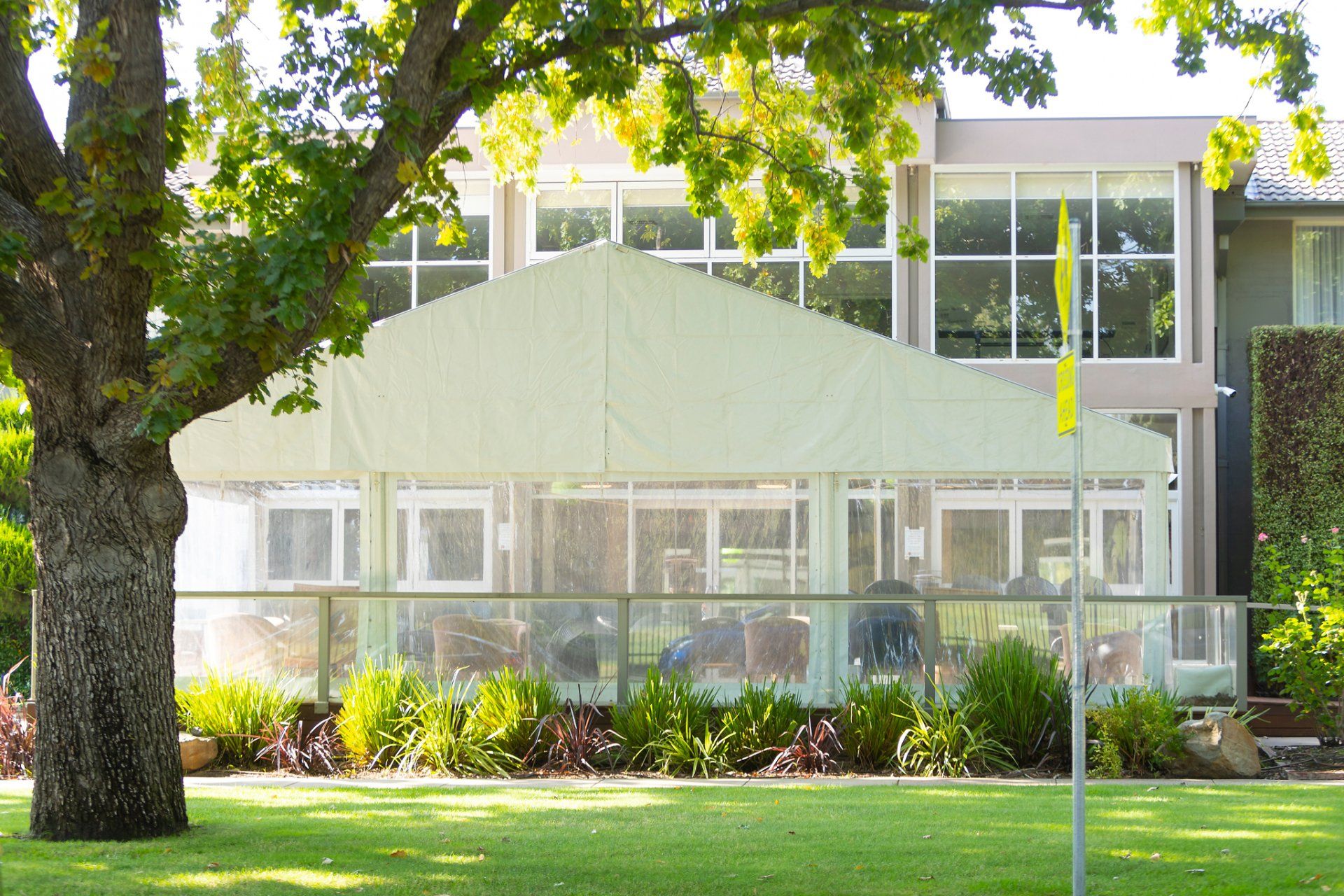 Forrest Hotel and Apartments | Hotel in Canberra | Business Hotel