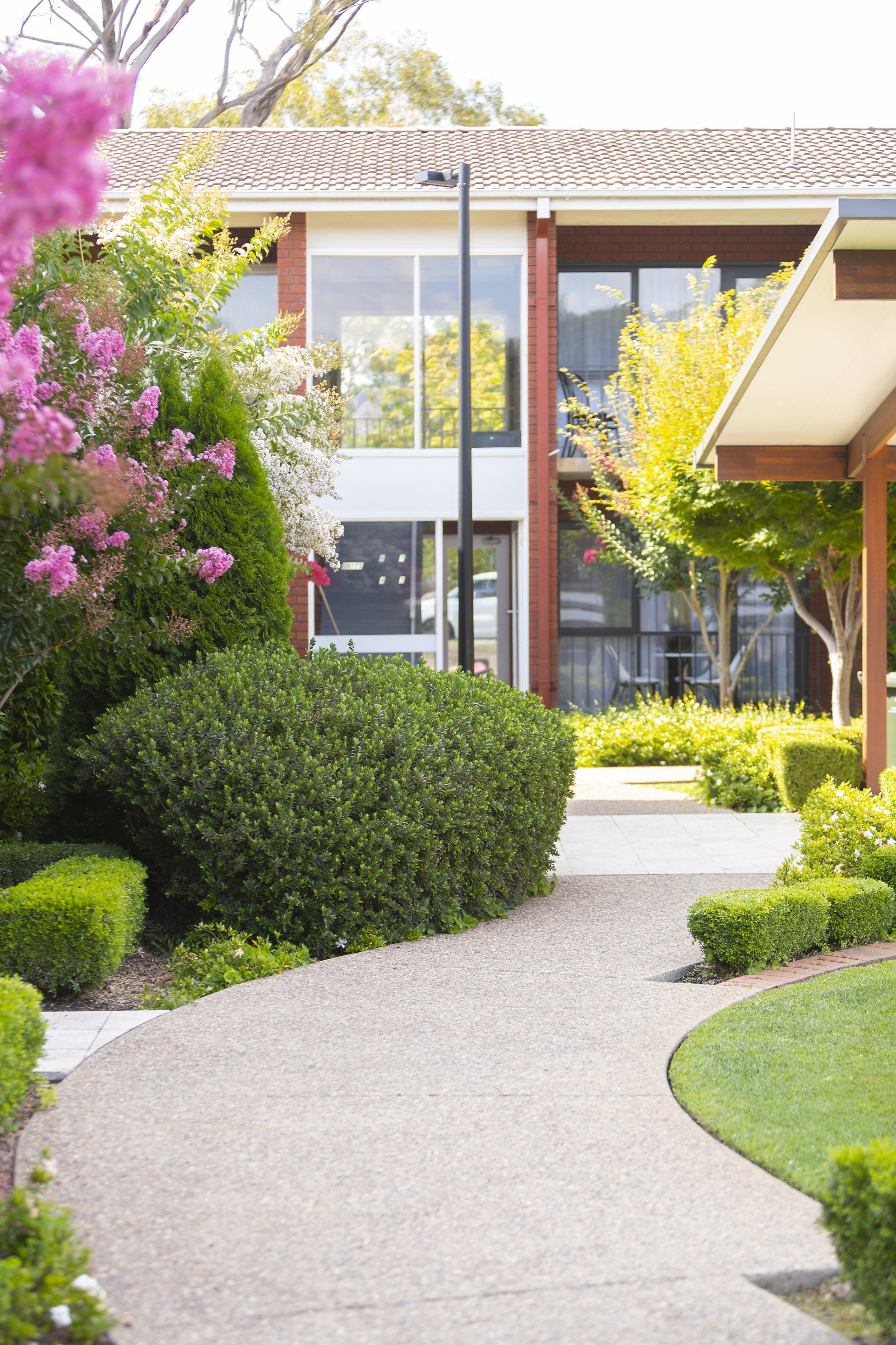 Forrest Hotel and Apartments | Hotel in Canberra | Business Hotel