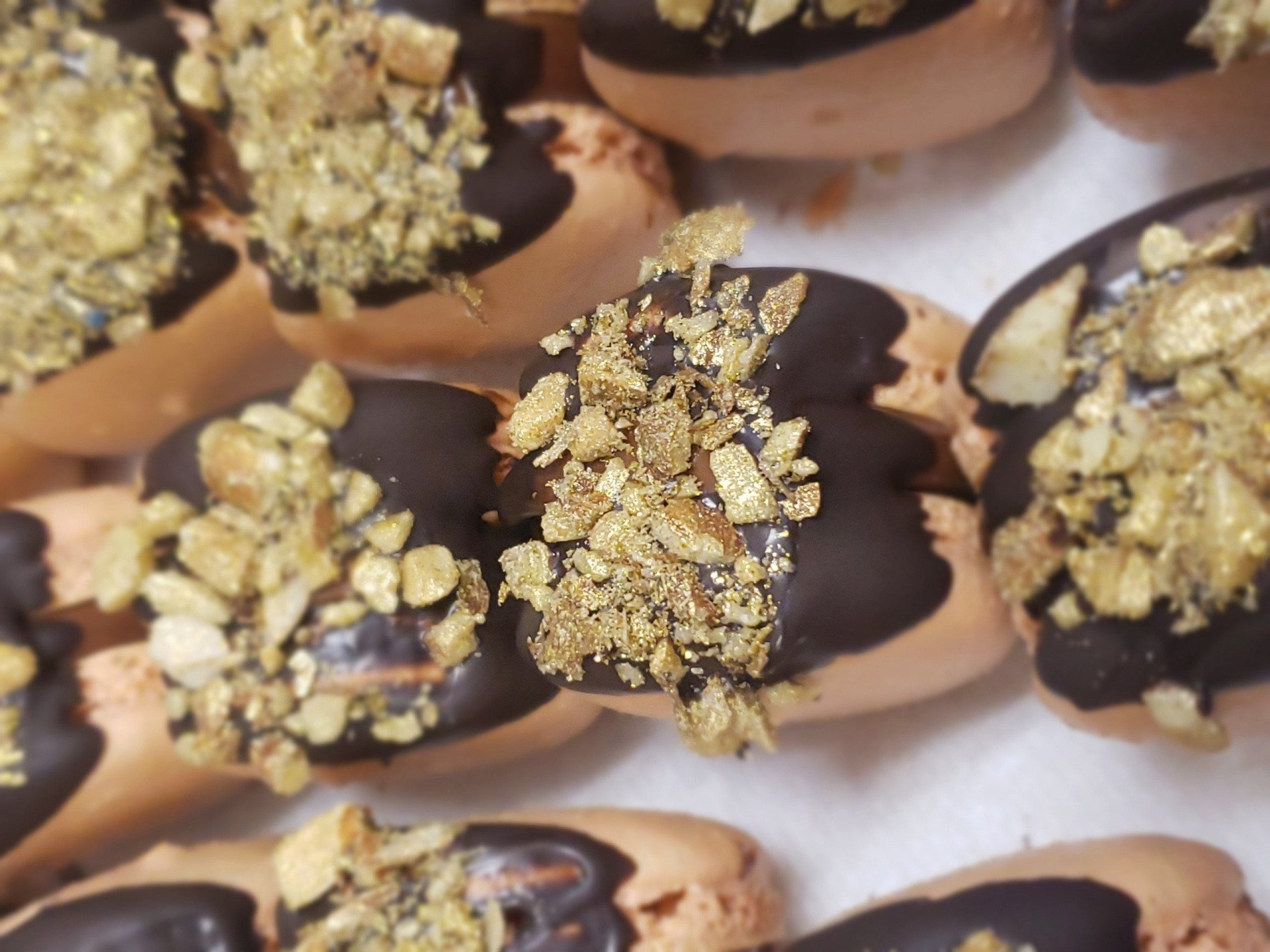 Alpine Pastry Shoppe - Long Island Custom Bakery, Cakes, Pastries ...