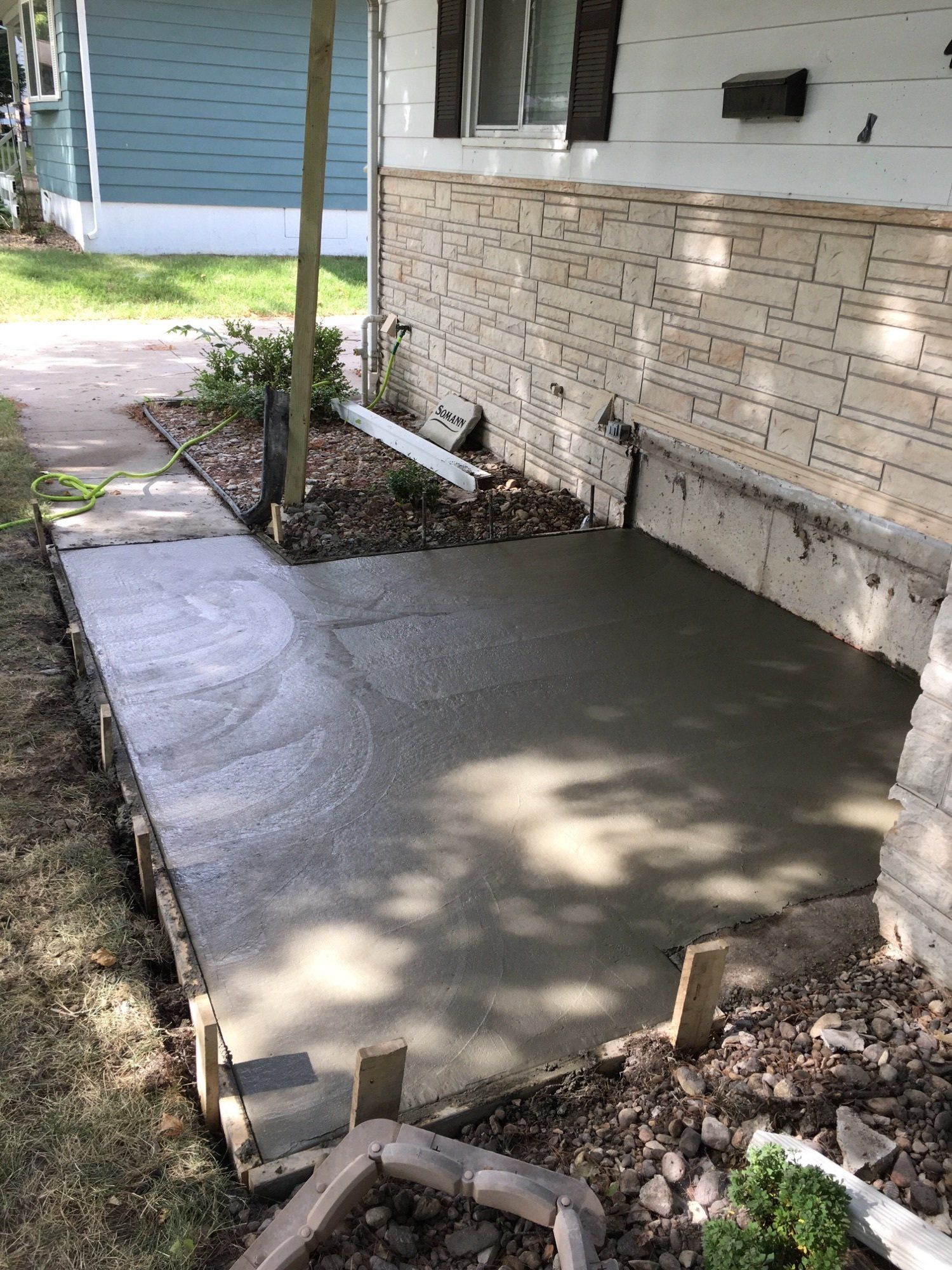 Precast Concrete Step Pads