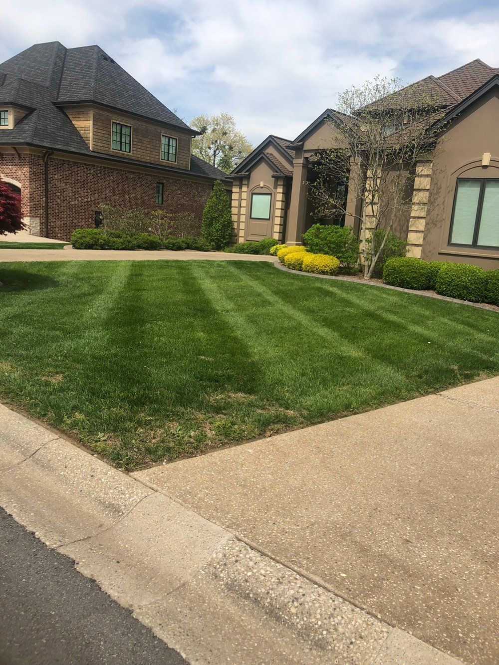 Landscape Gallery - Louisville, KY – Mow Better Lawnscapes