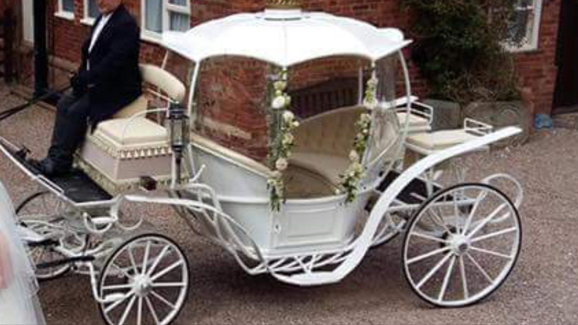 Cinderella carriage - Staffordshire Carriages