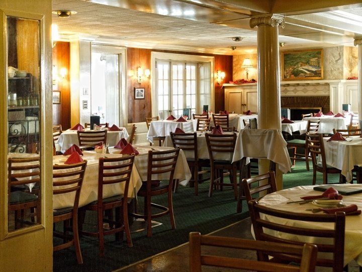 Restaurant Facilities - Painesville, OH – Hellriegel’s Inn