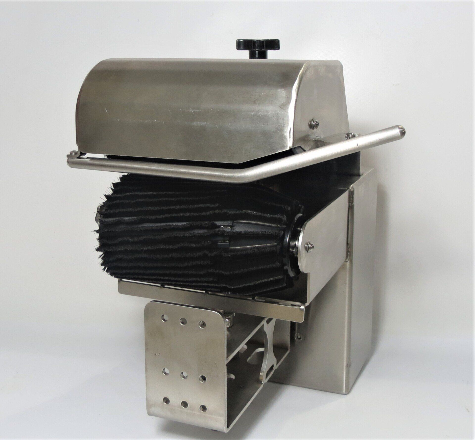 Bag clip and bread clip automatic closing machine
