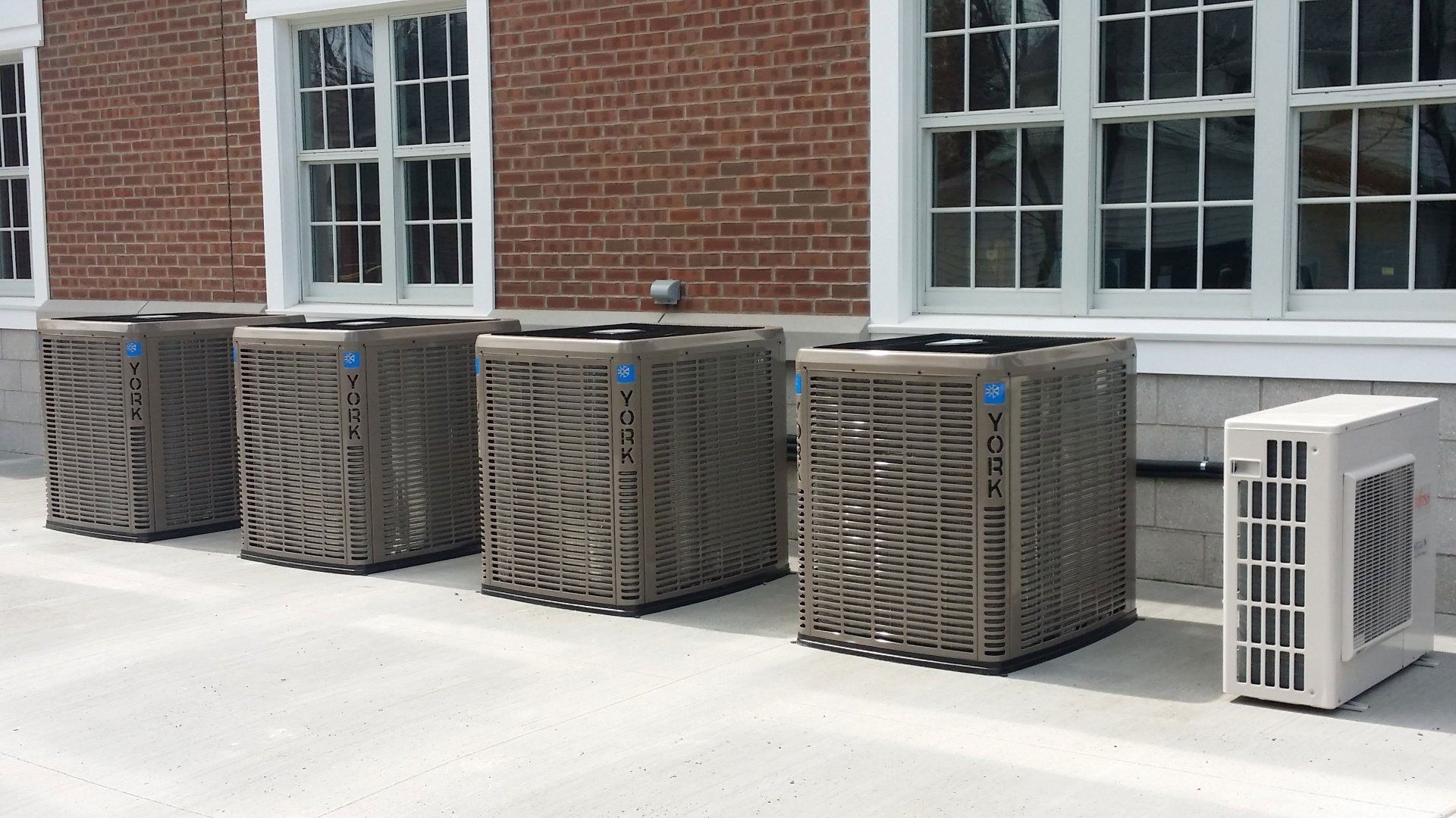 HVAC Contractors | Buffalo, West Seneca & Tonawanda, NY | Tri - R ...