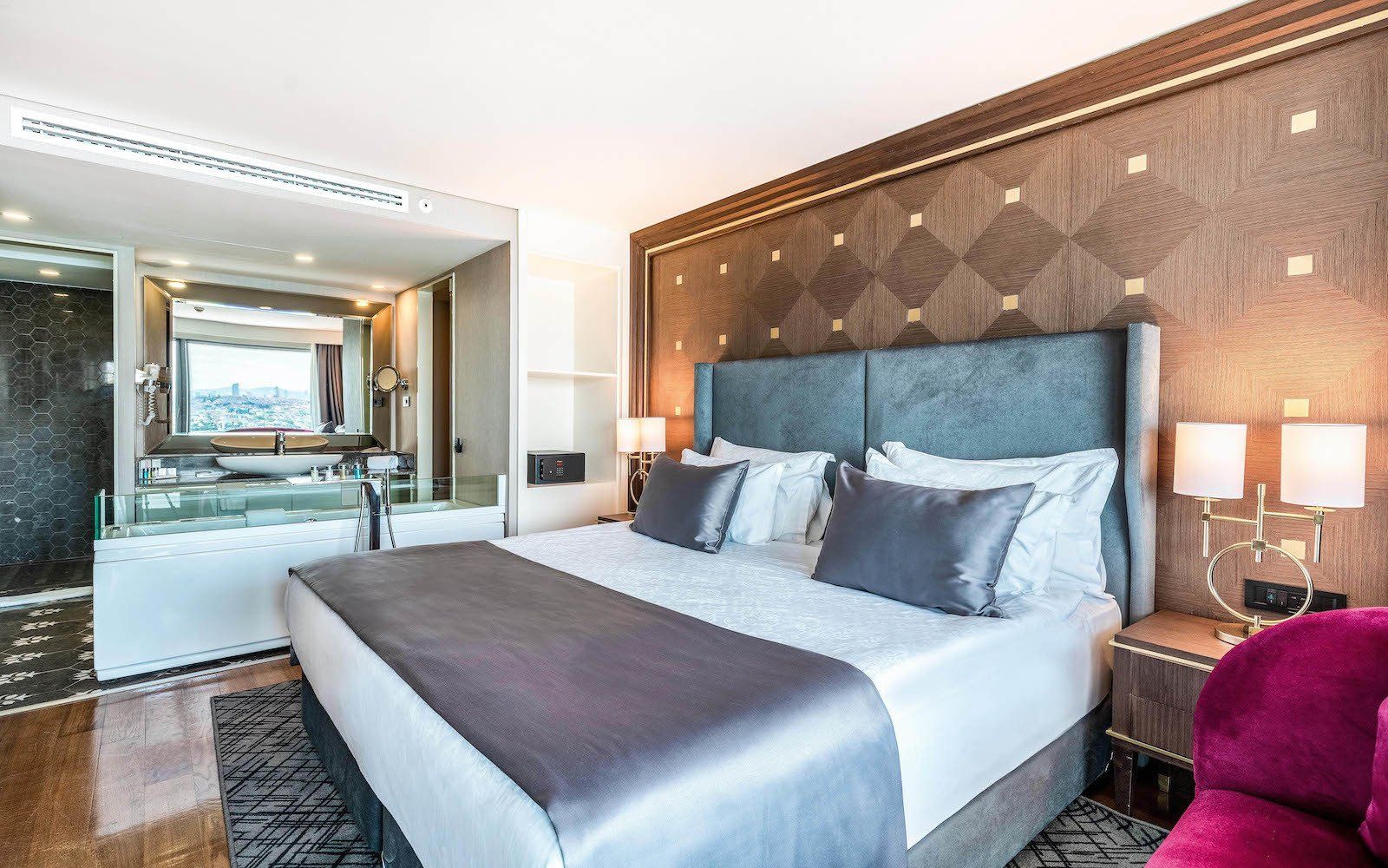 Opera Hotel Bosphorus, İstanbul|Taksim Hotels | Best Rate Guarantee