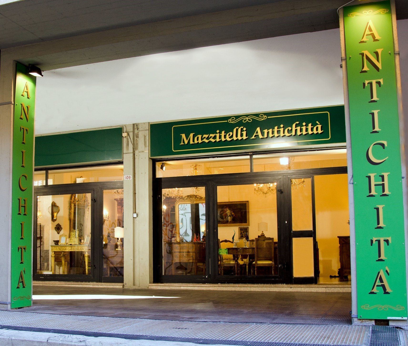 Antichità Genova - Mazzitelli Antichità