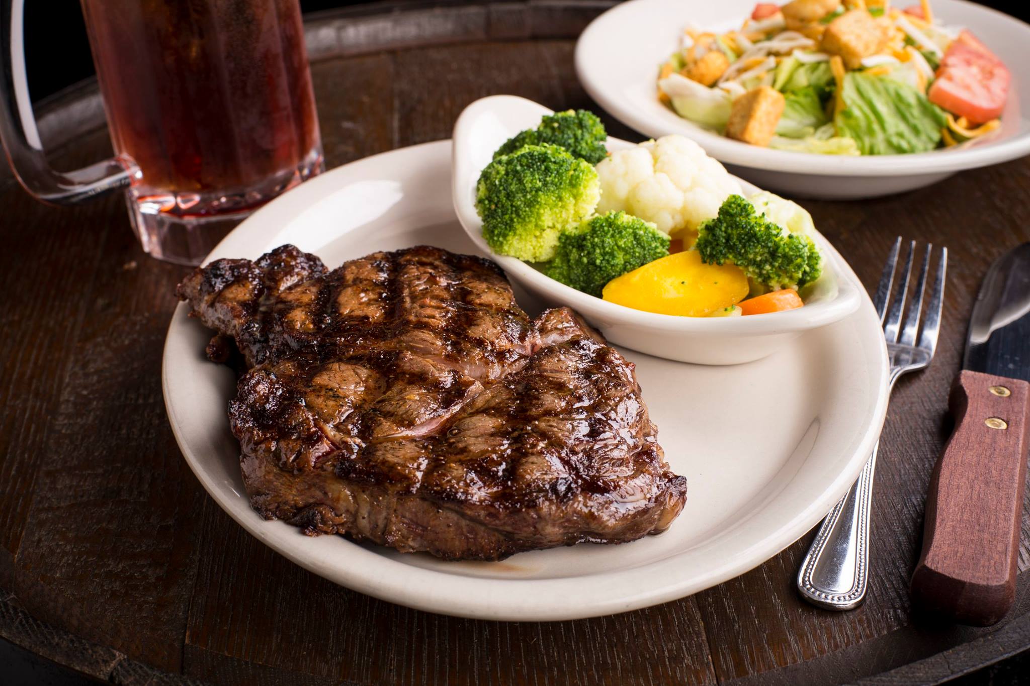 Callahan's Steak House | Restaurant In Siloam Springs, AR