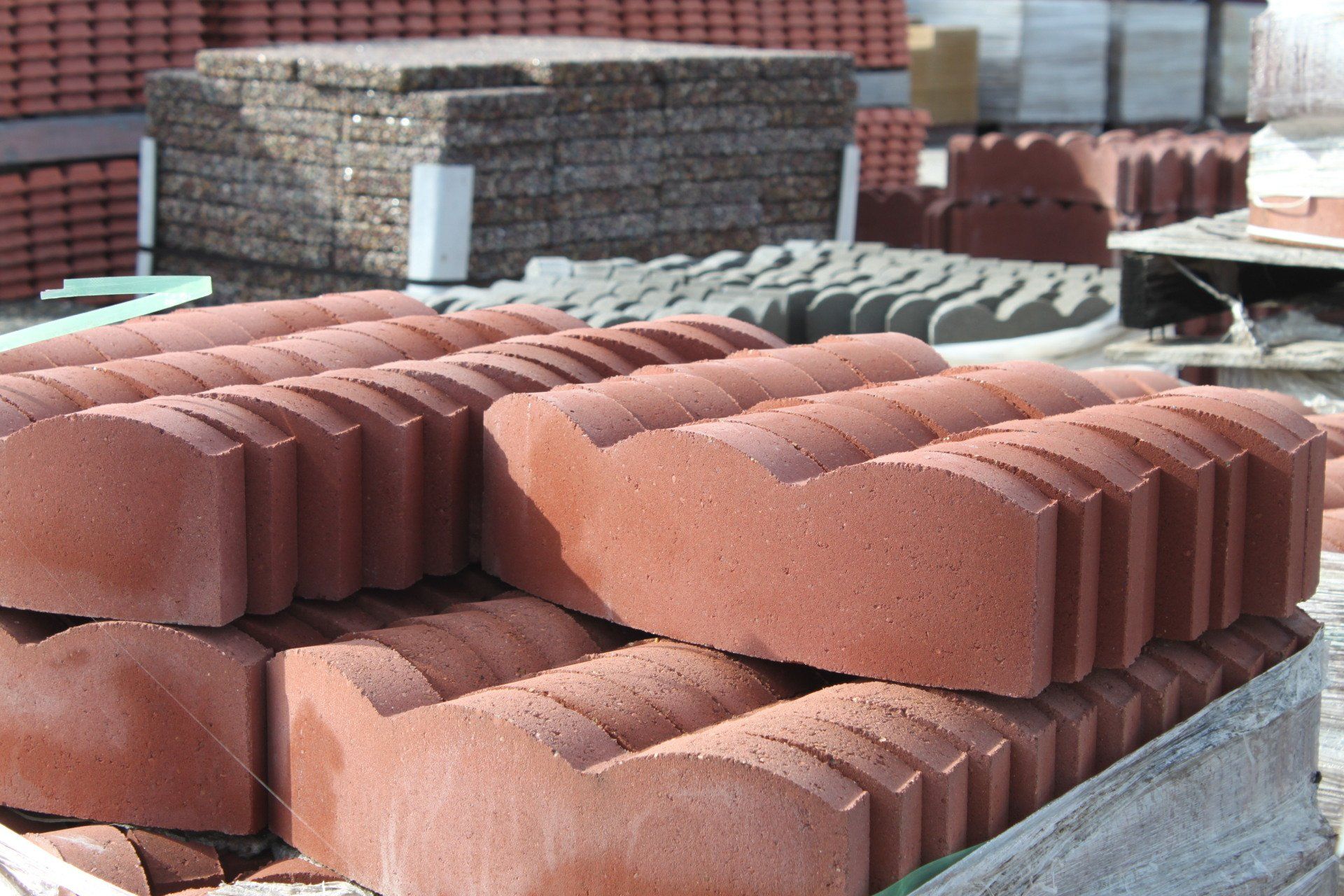 Curved Scallop Concrete Edging