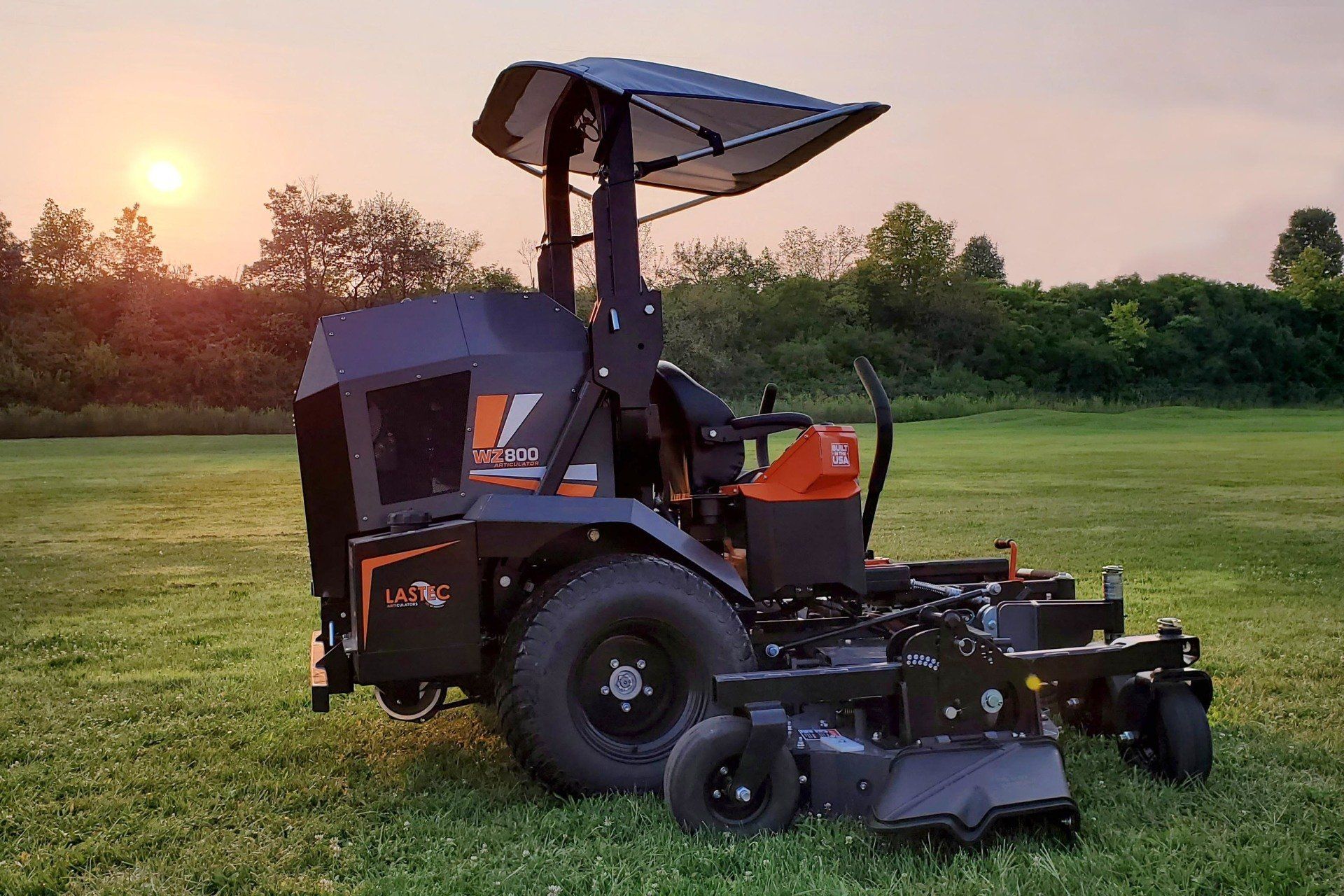 WZ1000 Commercial Zero Turn Mower | Wide Area Mower | Lastec Mowers
